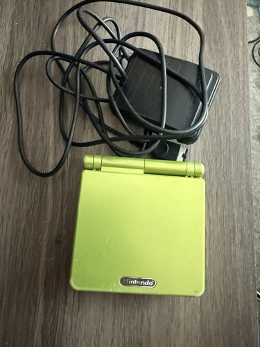 Nintendo Game Boy Advance SP - Lime/Green AGS-001 Bundle w/Charger ...