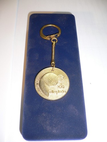 1976 OLYMPIC GAMES MONTREAL CANADA AMIK BEAVER MASCOT KEYCHAIN in ...