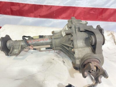 2002-2004 Chevy Avalanche 1500 Front Axle Differential Carrier Assembly ...