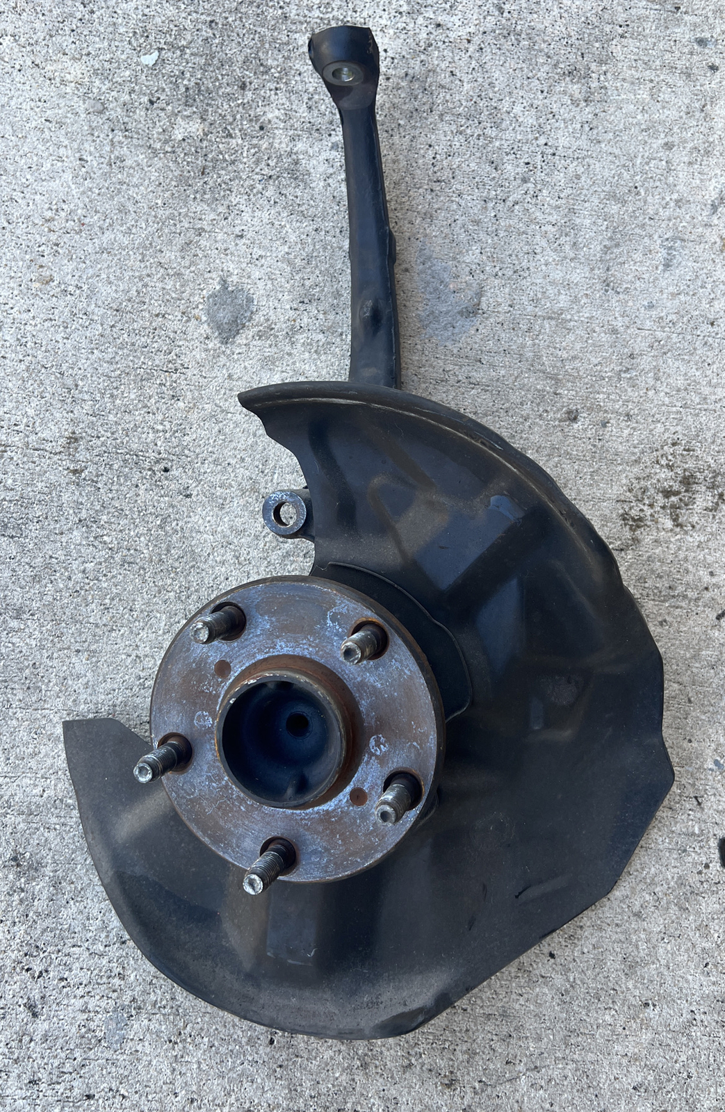 01-05 Used Lexus IS300 Right Front Knuckle Spindle Local Pick Up *NEEDS ...