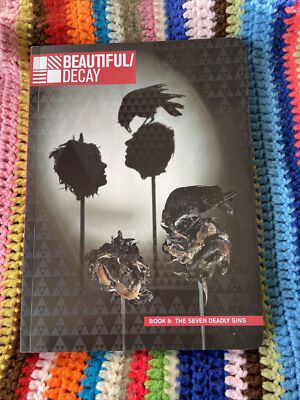 Beautiful Decay Book 9 - 2012 - No 686/1500 Contemporary Art Quarterly ...