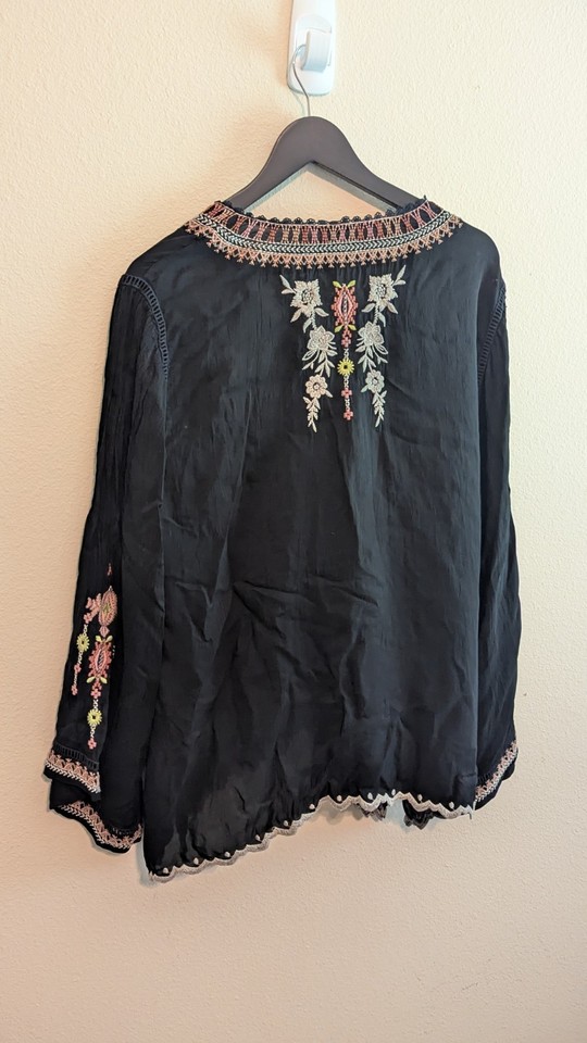 Johnny Was LA Embroidered Liyna Black Blouse Tunic Top XL | eBay
