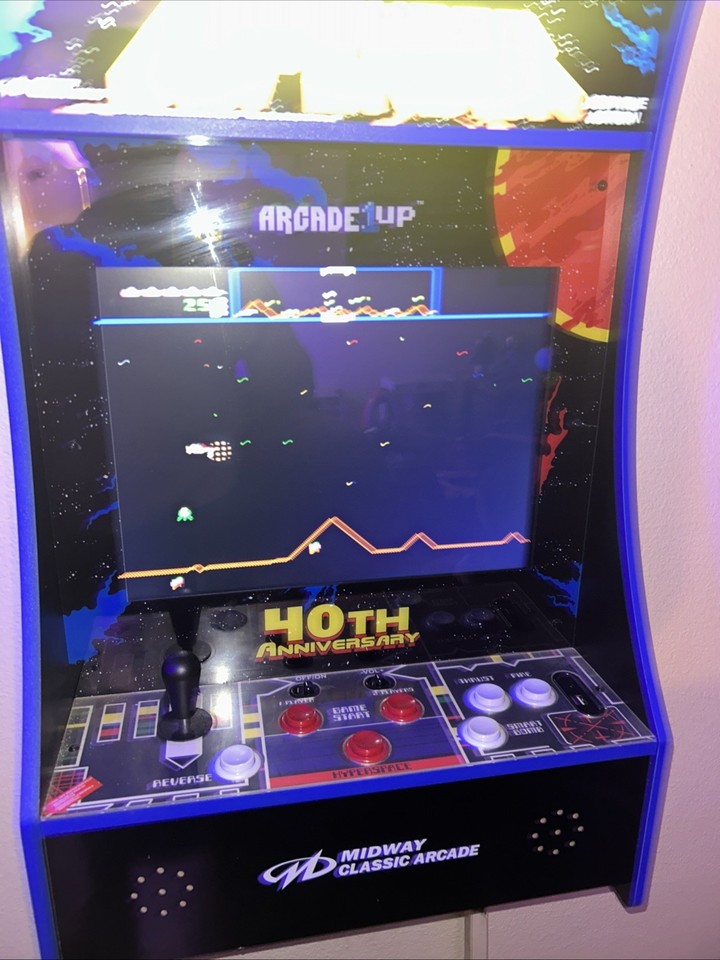 Arcade 1UP DEFENDER Partycade 40th Anniversary LikeNew RARE Out Of ...