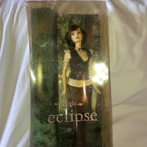 The Twilight Saga Eclipse Alice Cullen Barbie Pink Label Collector Doll 2010 | eBay