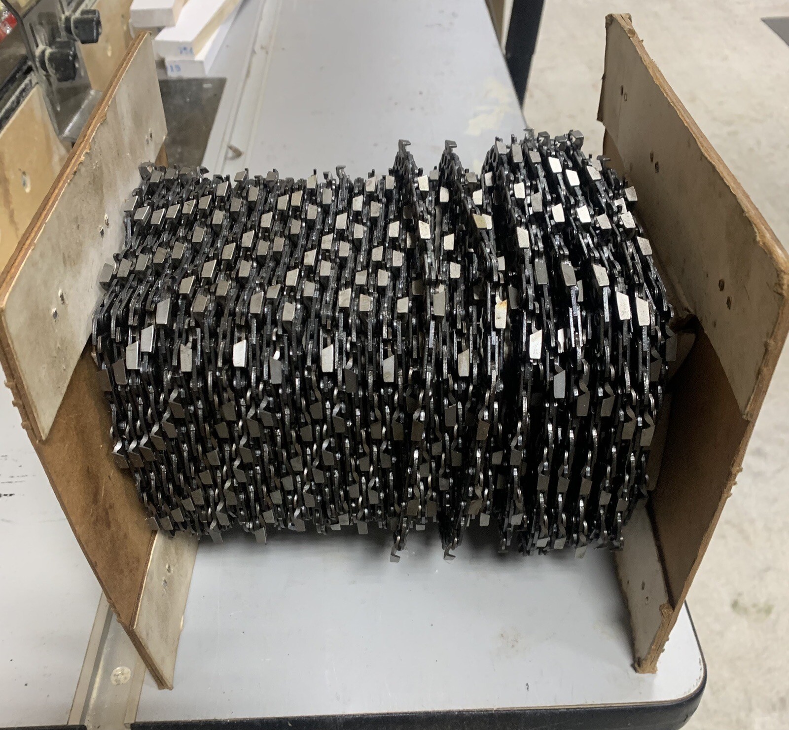 Windsor 63ALG Chainsaw Chain - 65 FEET of Saw Chain on this roll - 63 ...