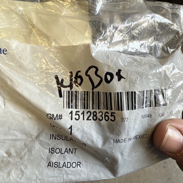 Genuine OEM GM 15128365 Sway Bar Bushing for sale online | eBay