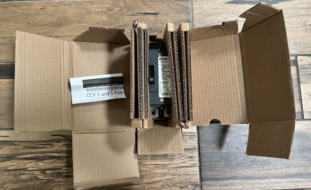 Eaton Cutler Hammer CCV2200X 200 Amp With Load Lugs Type CCV Circuit ...