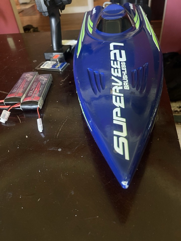 AquaCraft SuperVee 27 RC Boat-Used, Works Great, Extra Prop & Batteries ...