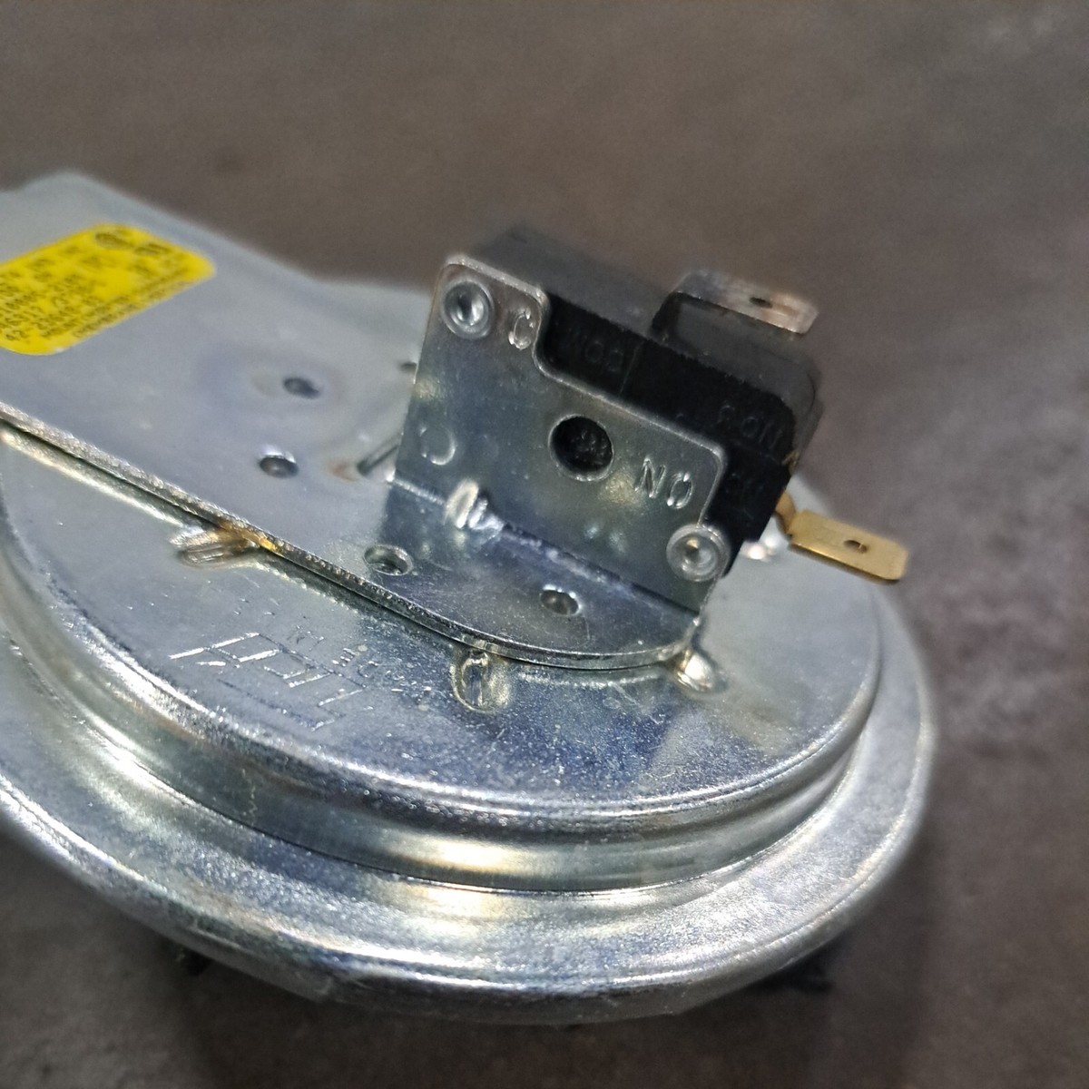 Furnace Air Pressure Switch TRIDELTA Furnace Pressure Switch PPS10005 ...