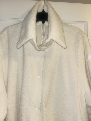 Alo Yoga Jacket White Sherpa Fleece Women’s Large Oversized Button Up ...