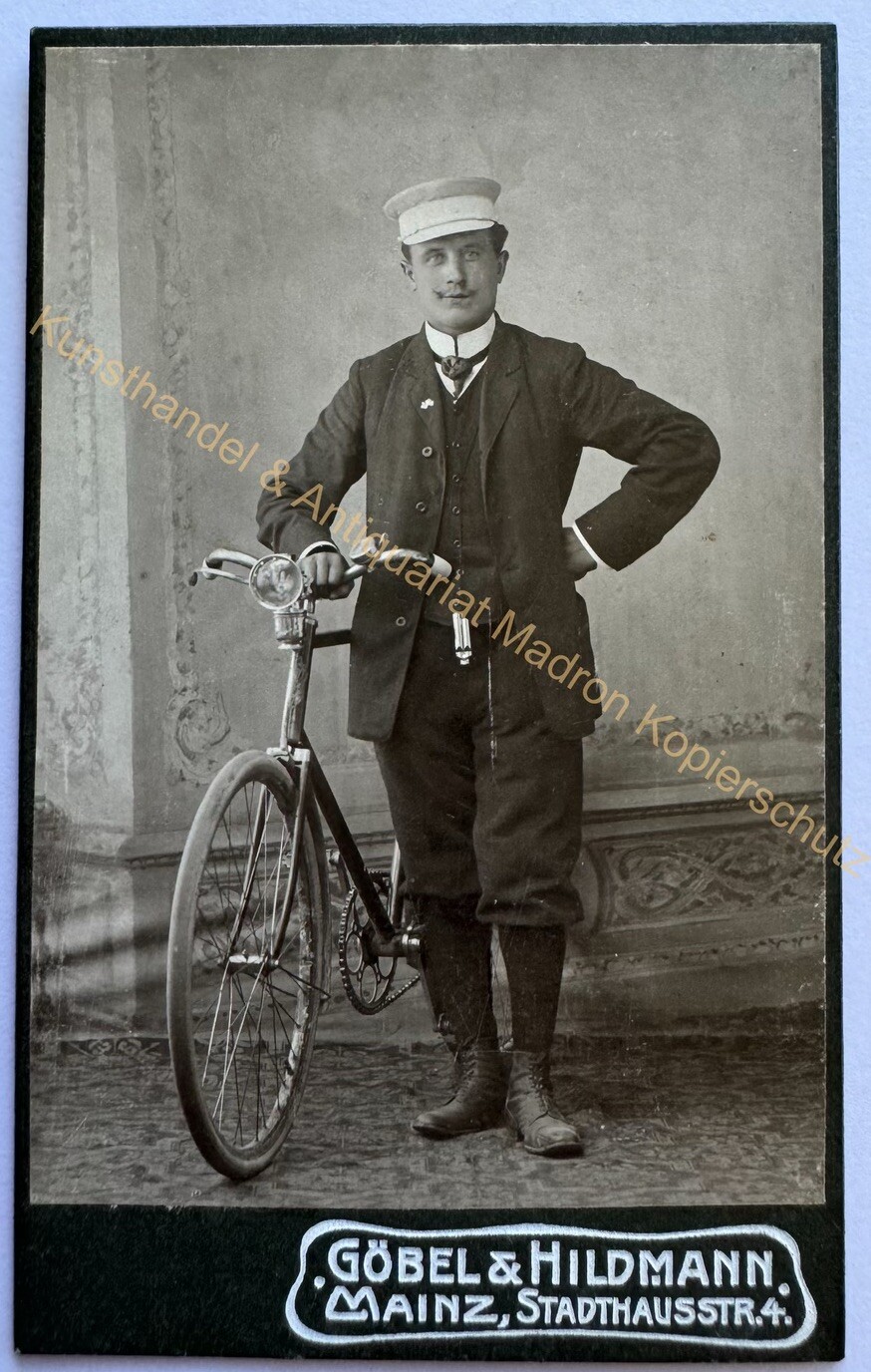 orig. CDV Foto Fotografie Bild alt Herr Mann Mode um 1900 Fahrrad Mainz ...