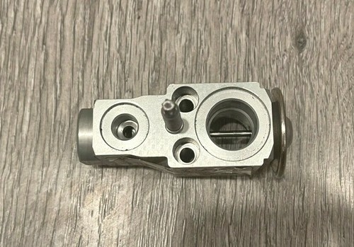 2019 2020 MERCEDES C & E CLASS EXPANSION VALVE 0998300600 0998300100 ...