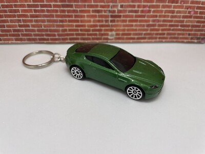 KEYCHAIN for ASTON MARTIN VANTAGE LUXURY GREEN AUTO CAR KEYS RING FOB ...