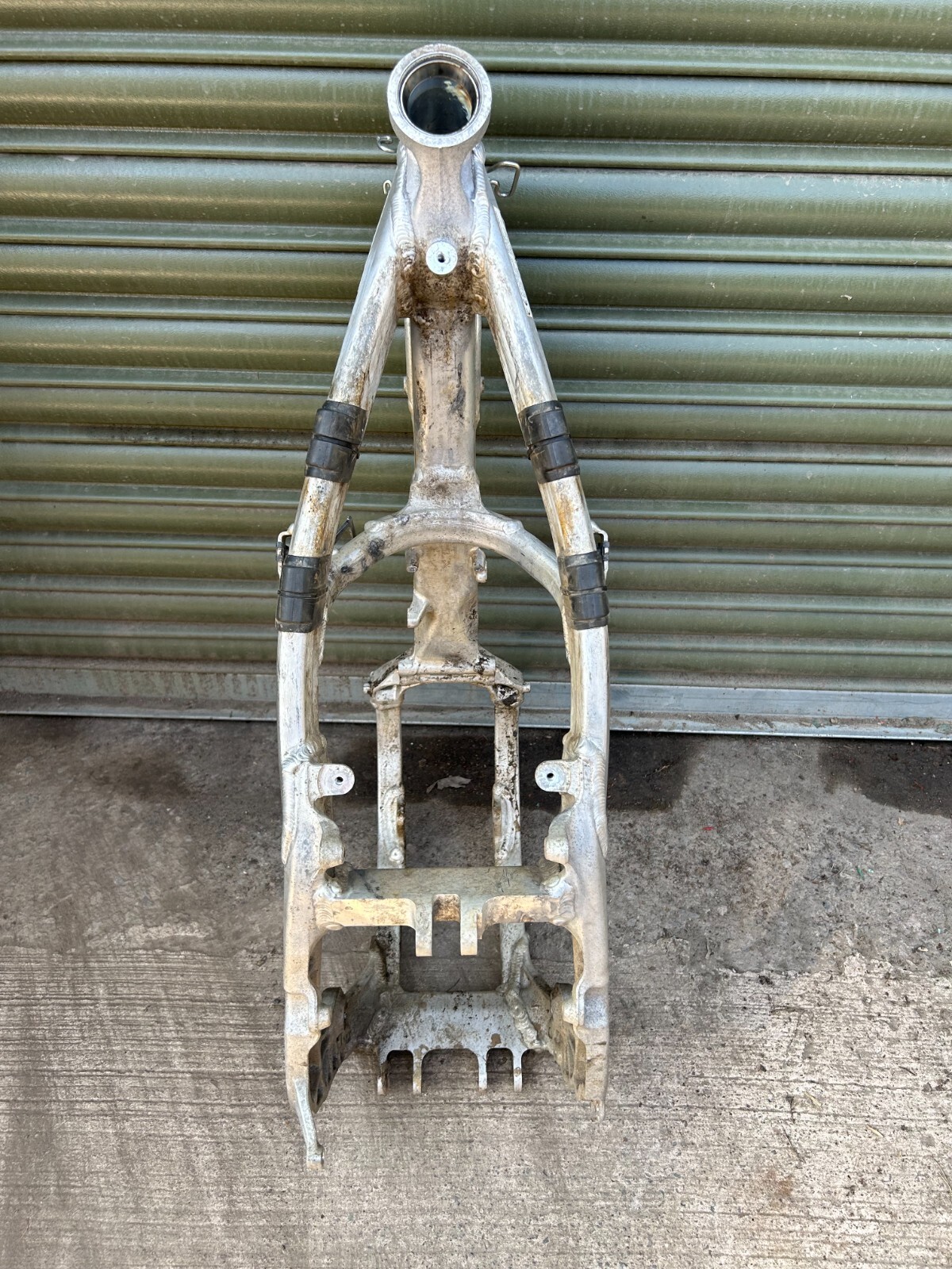 HONDA CRF 450 R 2017 MAIN FRAME CHASSIS - WITH FRAME NUMBERS | eBay