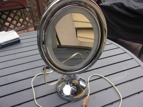 Sharper Image Double Sided Silver Magnifying Lighted Makeup Mirror | eBay