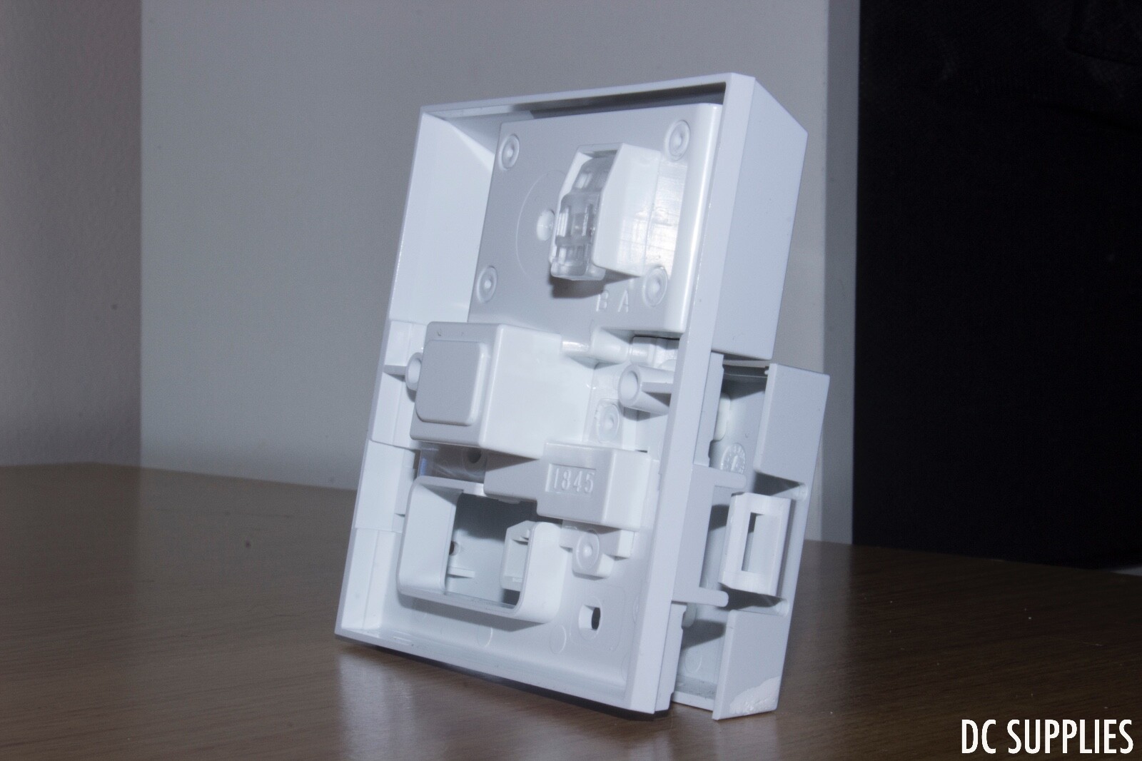 OpenReach BT Master Socket NTE5C MK2 + MK4 + Back Box NEW 2018 Screws ...