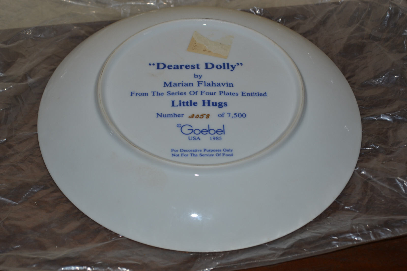 GOEBEL Dearest Dolly Decorative Collector Plate Little Hugs LIMITED ...
