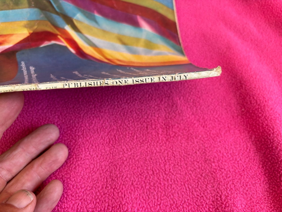 WOMEN vintage FASHION magazine VOGUE model 1961 wardrobe J.F. KENNEDY ...