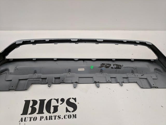 OEM 2016-18 Volvo Xc90 Front Bumper Lower Valance Crystal White &grille ...