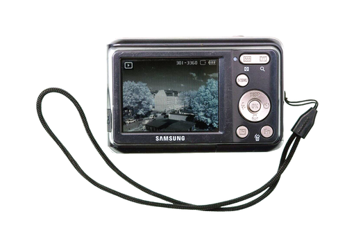 Infrarotkamera SAMSUNG ES20 Digitalkamera 10.2MP INFRAROT UMBAU Kamera ...