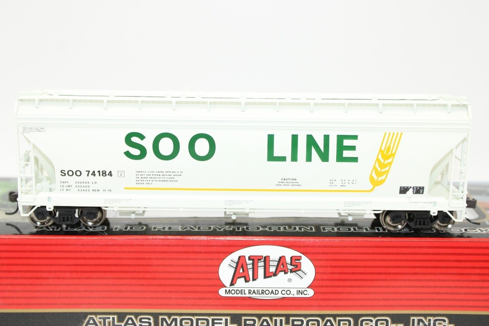 Atlas HO Scale SOO Line ACF 4650 3 Bay Centerflow Covered Hopper Car ...