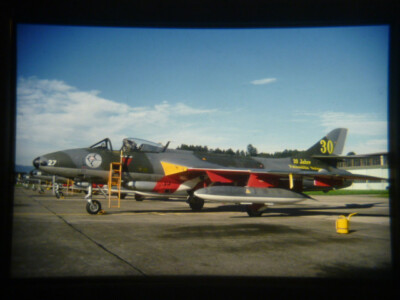 ##photo Swiss Air Force Hunter J-4027 Emmen 1994 (pfe) Kodachrome diapo ...