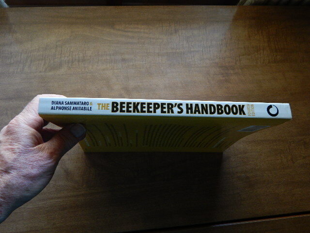 The Beekeeper's Handbook by Alphonse Avitabile and Diana Sammataro ...