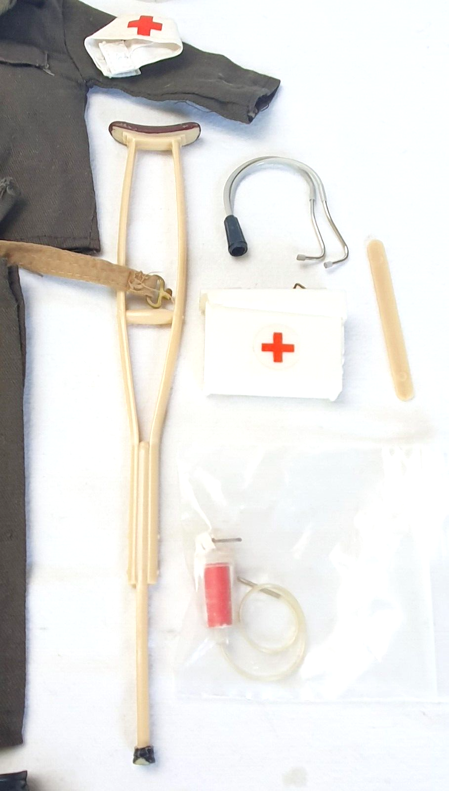 Action Man MILITARY ARMY MEDIC SOLDIER 12" Doll Brown OUTFIT & ACC SET ...