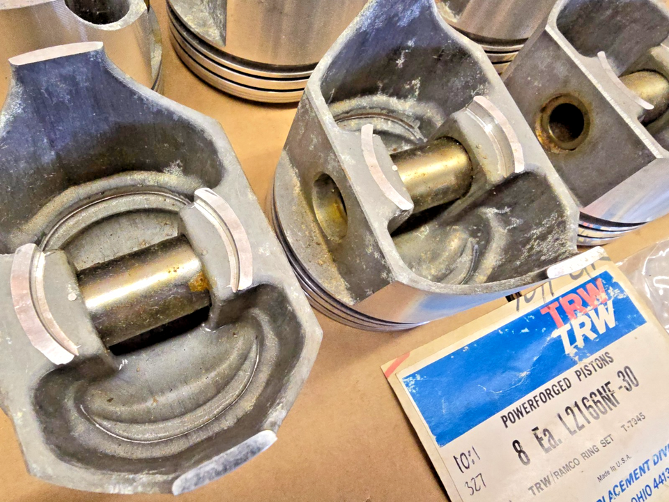L2166N+30 TRW 327 Forged pistons NOS (SET OF 8) 10:1 CHEVROLET V8 NHRA ...