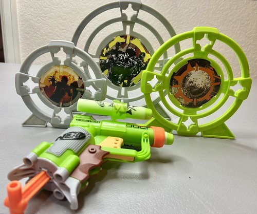 Nerf Zombie Strike Target Set w/ Nerf Jolt Sight Attachment And 3 Darts ...