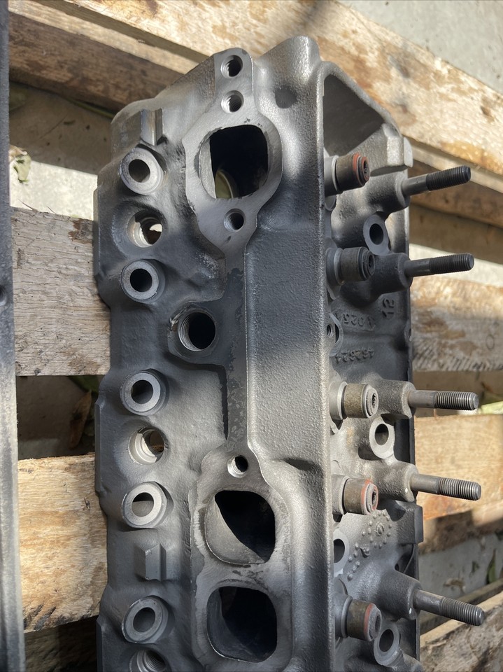 1976-1987 GM Chevrolet 350 Cylinder Heads | 462624 | OE | Pair