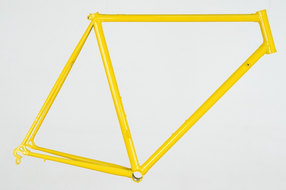 NOS UNKNOWN STEEL FRAME VINTAGE ROAD RACING BIKE ITALIAN OLD YELLOW ...
