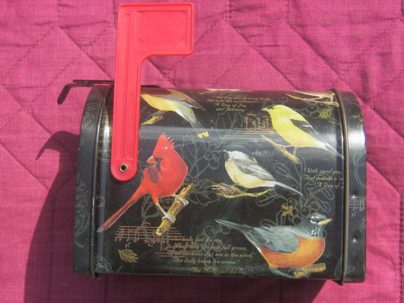 VTG GLOBAL INNOVATIONS COLLECTIBLE METAL MAILBOX TIN W BIRDS 4"H x 6"D ...