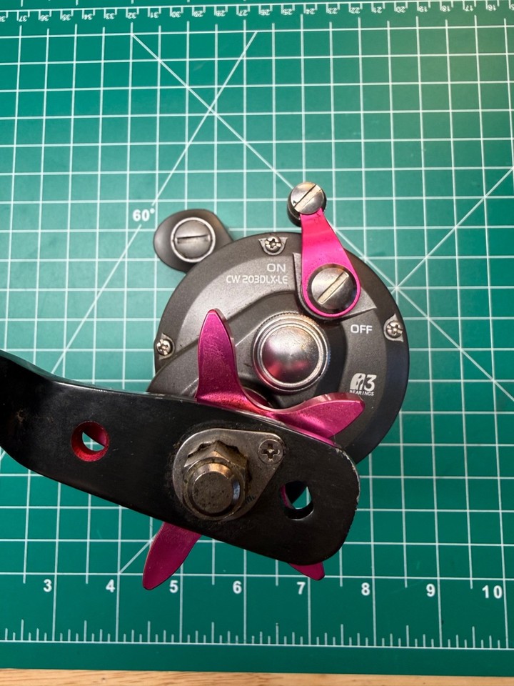 Okuma Cold Water LC Trolling Reel Ladies Edition LEFT HANDED CW-203DLX ...