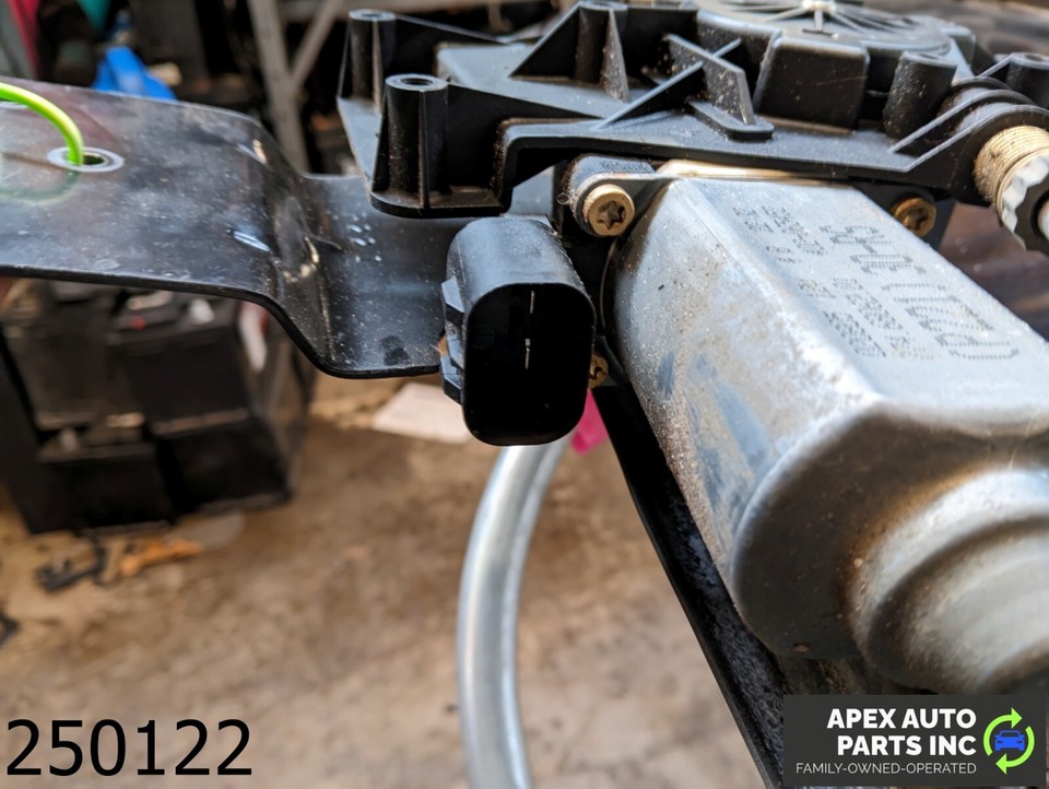 OEM 2004-2005 Ford F-150 King Ranch 5.4L Sliding Power Back Window ...