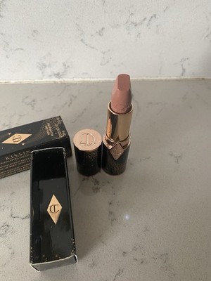 Charolette Tilbury Hot Lips Refillable Rechargeable Lipstick - JK Magic ...