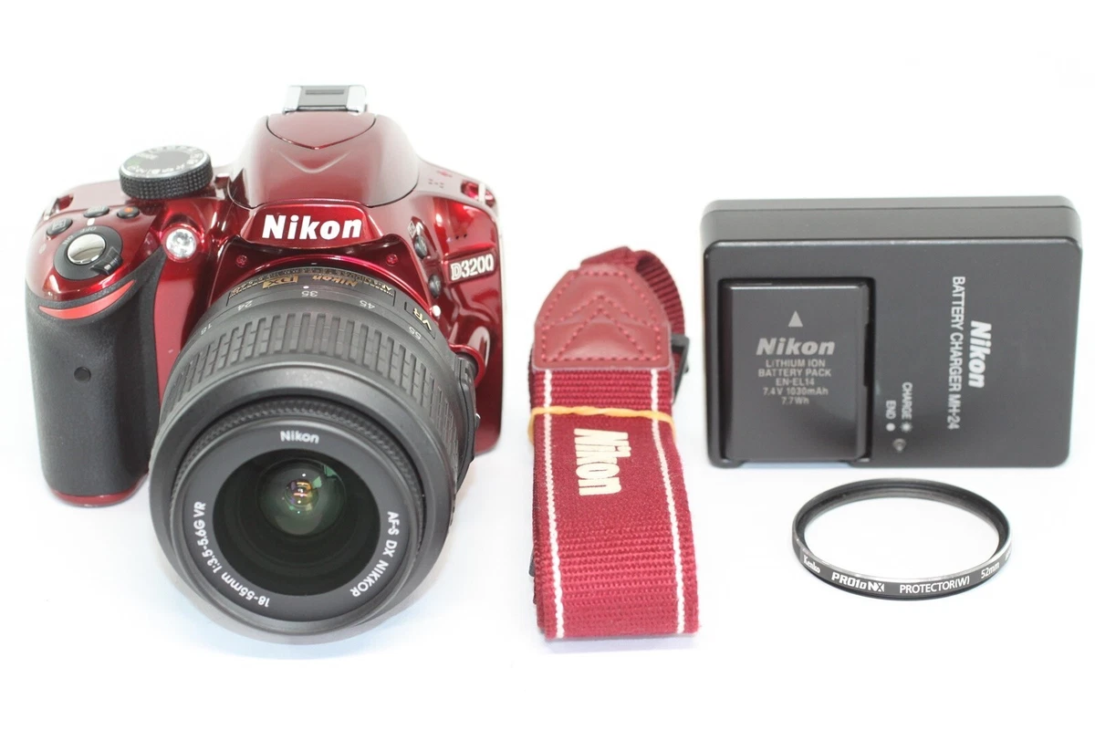 Nikon D3200 RED-