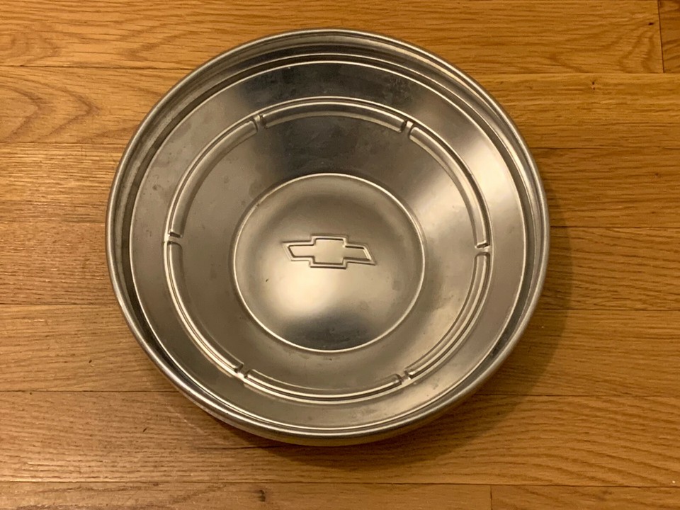 NOS 1968-1969 Chevrolet Dog Dish Hubcap COPO 427 Camaro Nova Chevelle ...