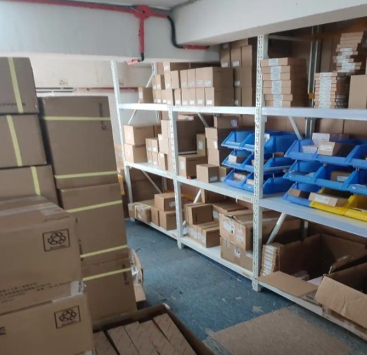 1pcs Used 00AJ092 00AJ091 600GB SAS 2.5 10K X3650M5 #jd | eBay.de