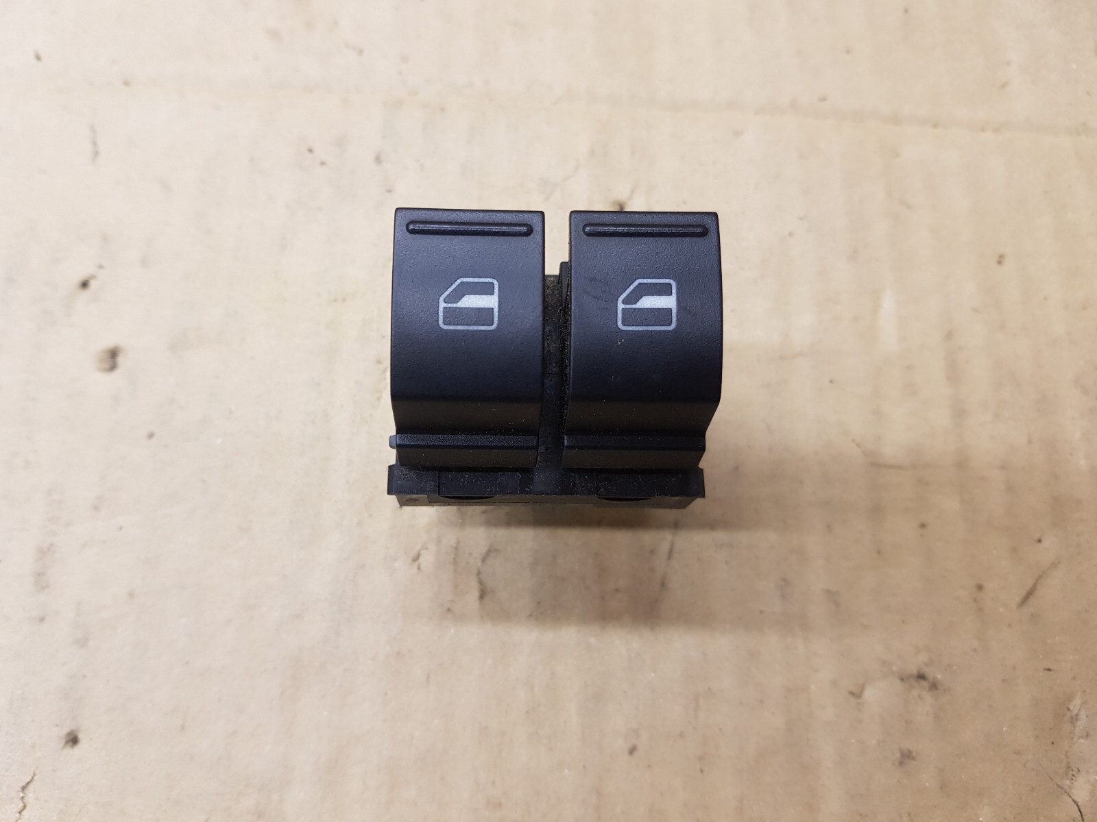 VW EOS Window Switch 1Q0959858A (genuine) - Used for sale online | eBay