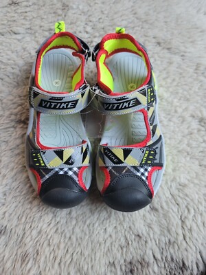 Vitike Sport Shoes New without box- Womens size 6 | eBay