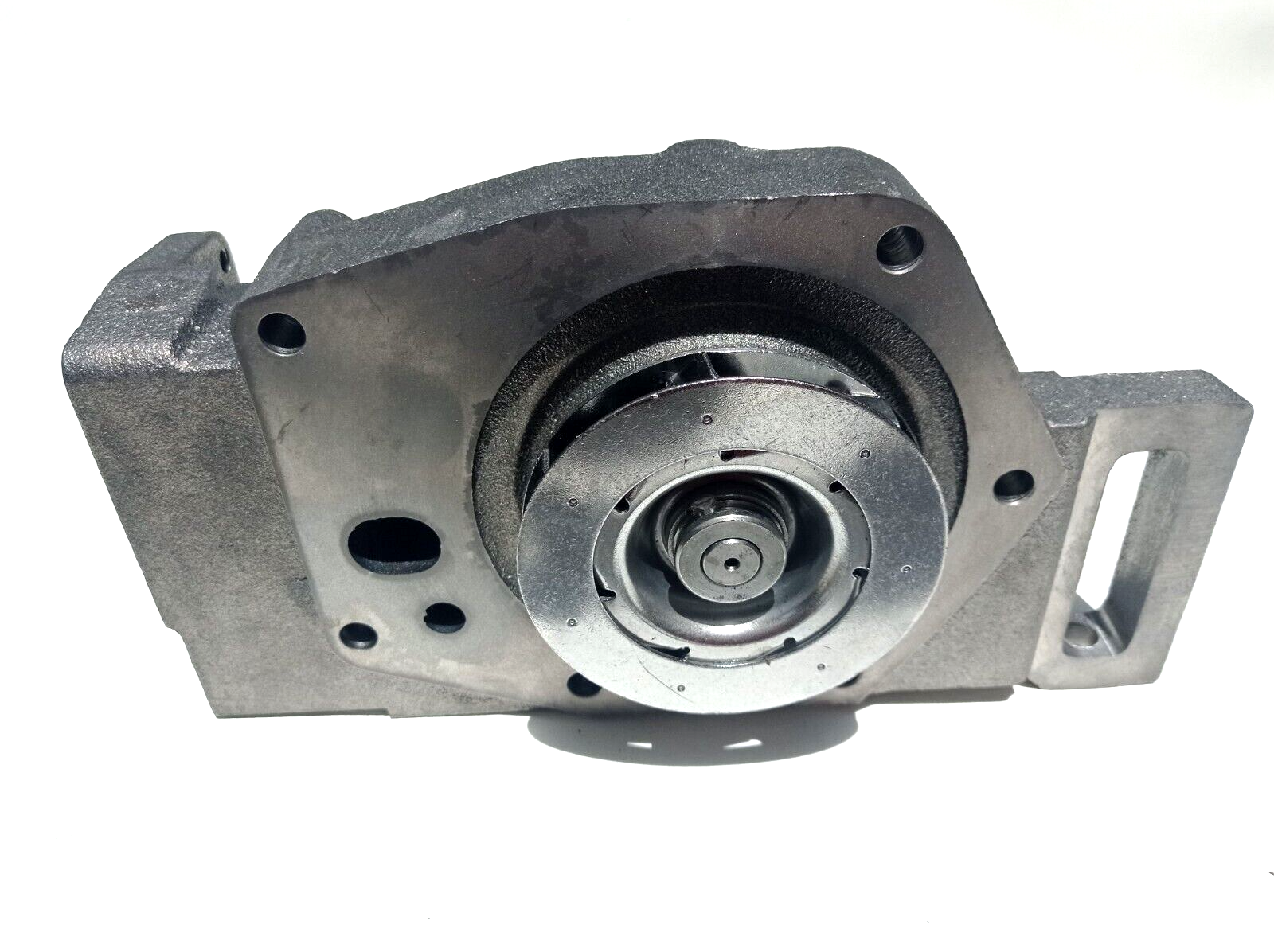 3803605 3803361 3076529 Water Pump for Cummins N14 Engine Replacement ...