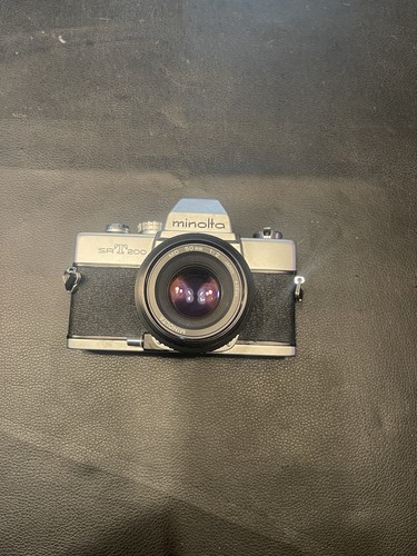 Nice Looking MINOLTA SRT 200: 35mm Film Camera w/50mm Lens | eBay