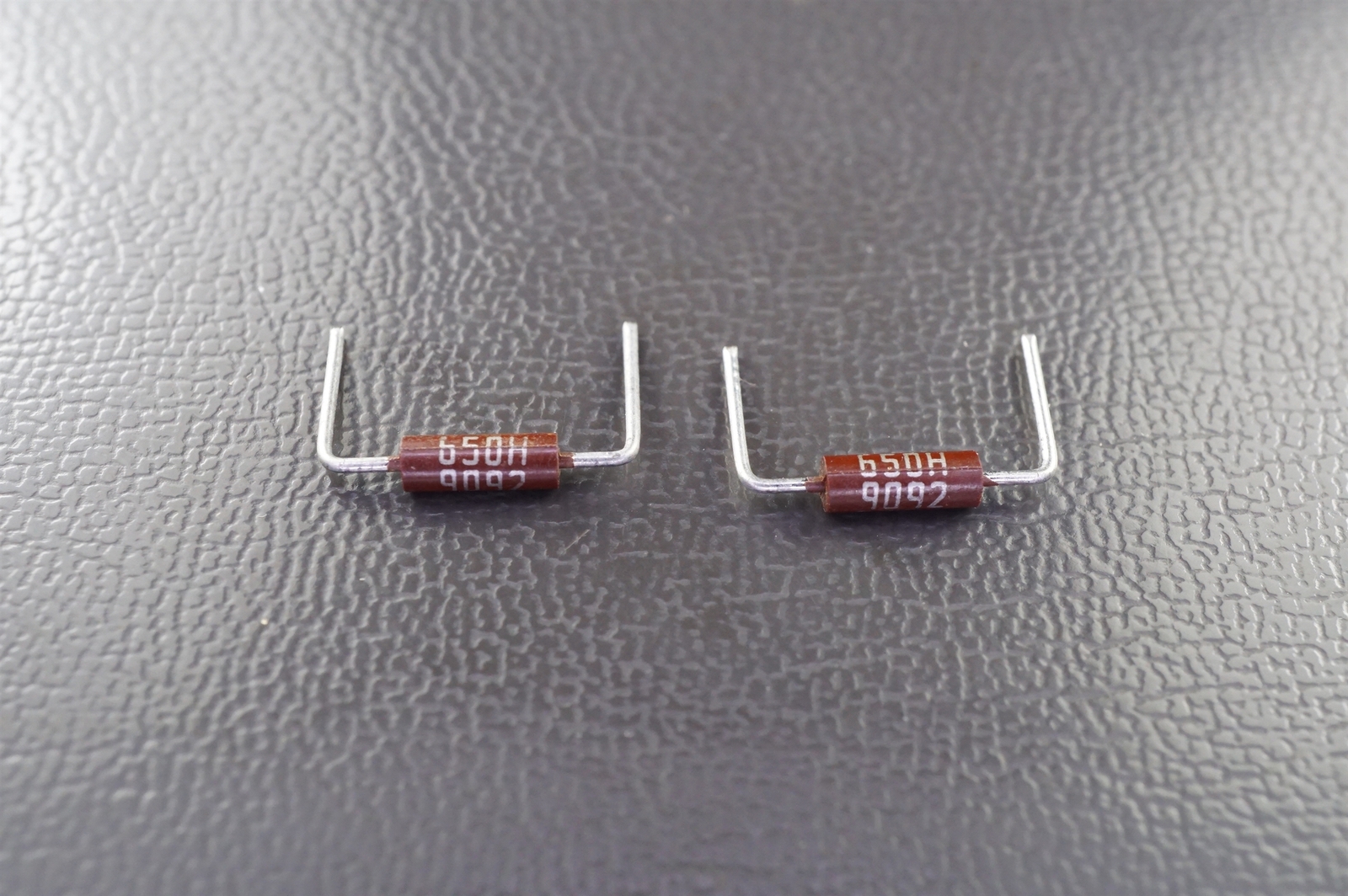 Lot of 2 RNC55H9092FS IRC Metal Film Resistor 90.9k Ohm 250mW 1/4W 1% ...