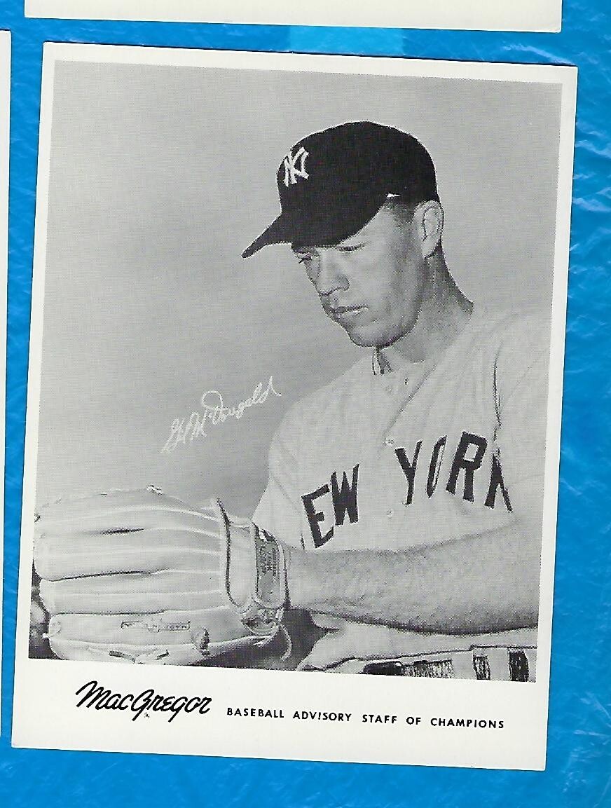 GIL McDOUGALD 1960 MACGREGOR BASEBALL ADVISORY STAFF OF CHAMPIONS ...