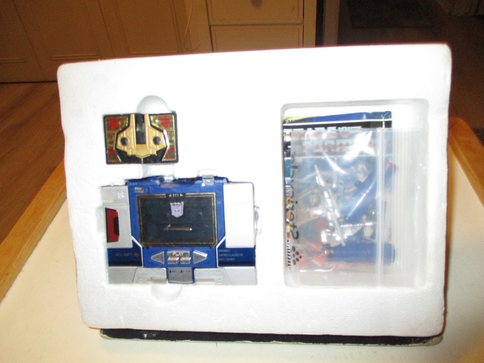 Transformers G1 Original Soundwave with Box & Comes w All Weapons No ...