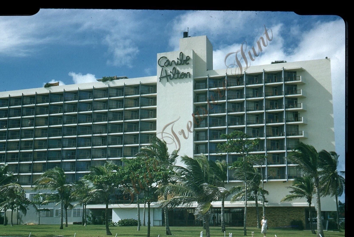Hilton Hotel Sign