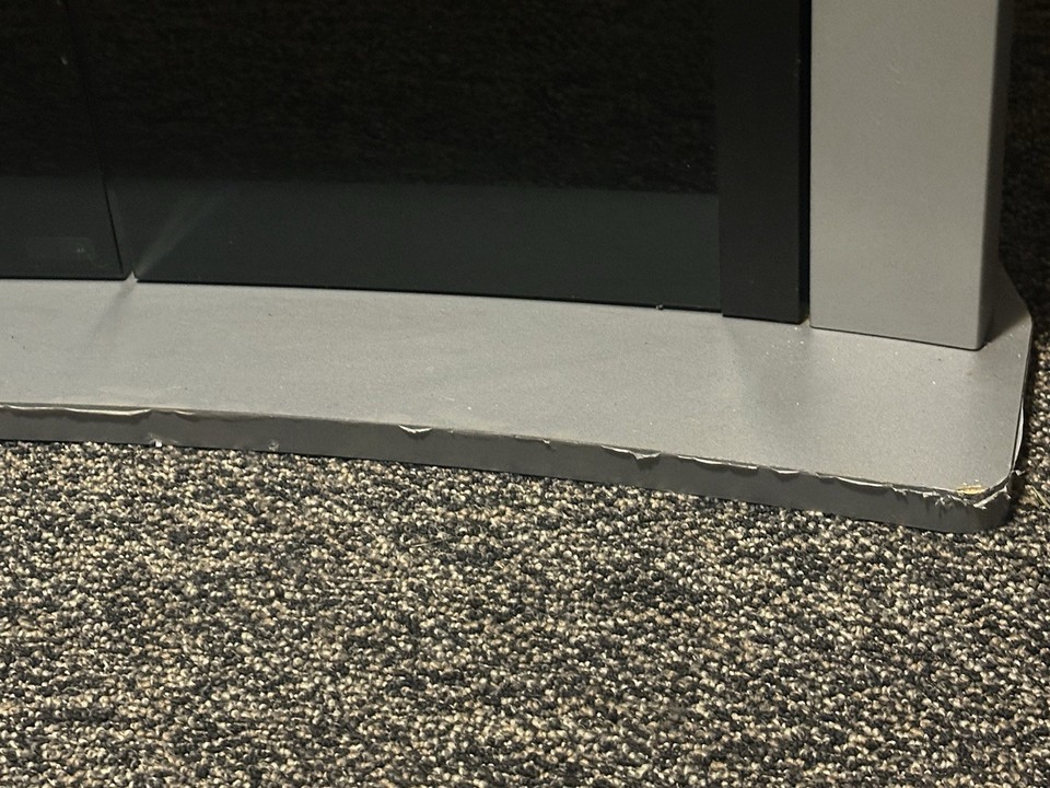 Sony Wega Trinitron CRT 27” Gaming Tv With Stand | eBay