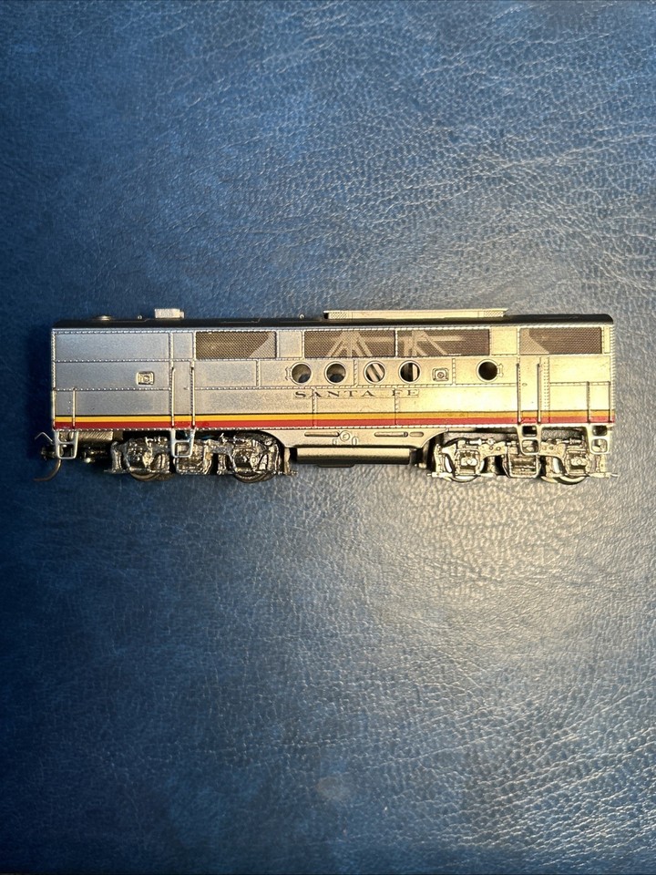 Hallmark Models, Inc N Scale EMD FT- A &B Santa Fe Version Painted | eBay