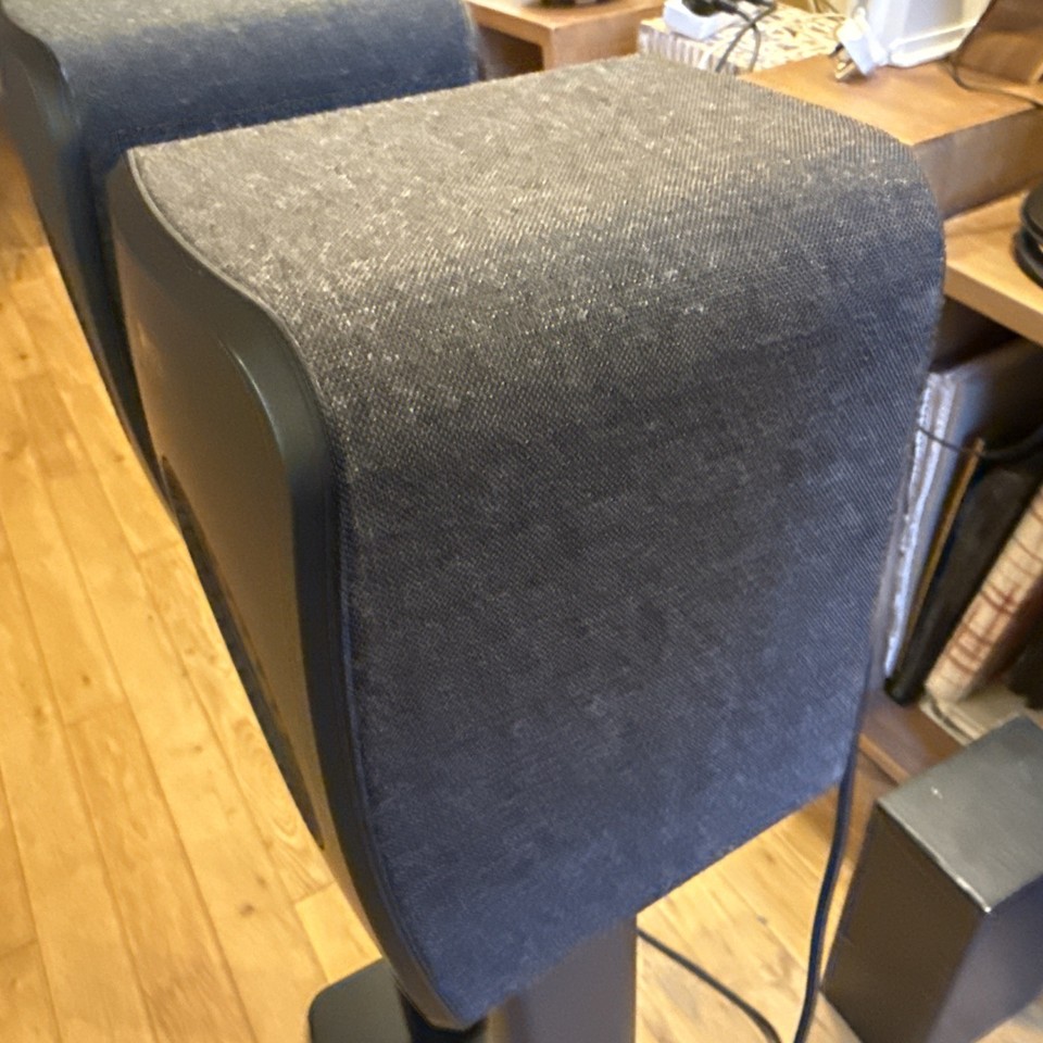 KEF LSX Active Speakers + KEF LS1 Floor Stands. | eBay UK